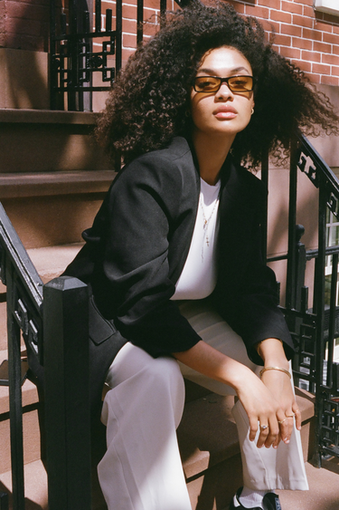 RE ONA - Official Website and Online Store